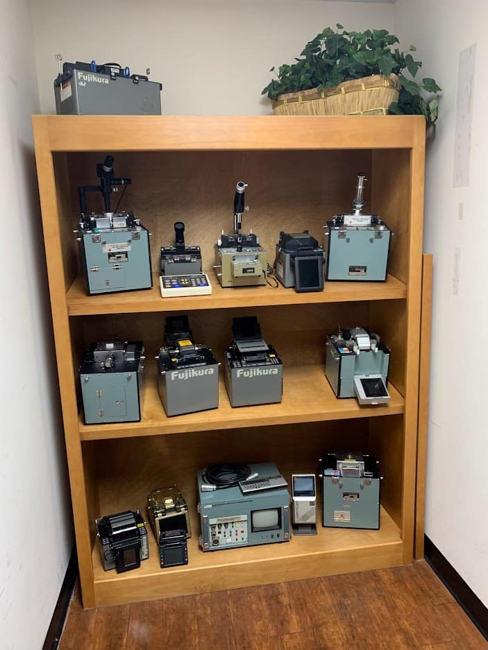 The evolution of fusion splicers: from bulky lab equipment to SMART ...